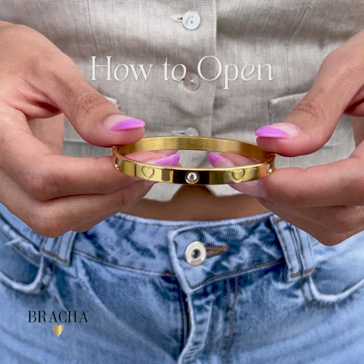 Blessing Bangle – BRACHA